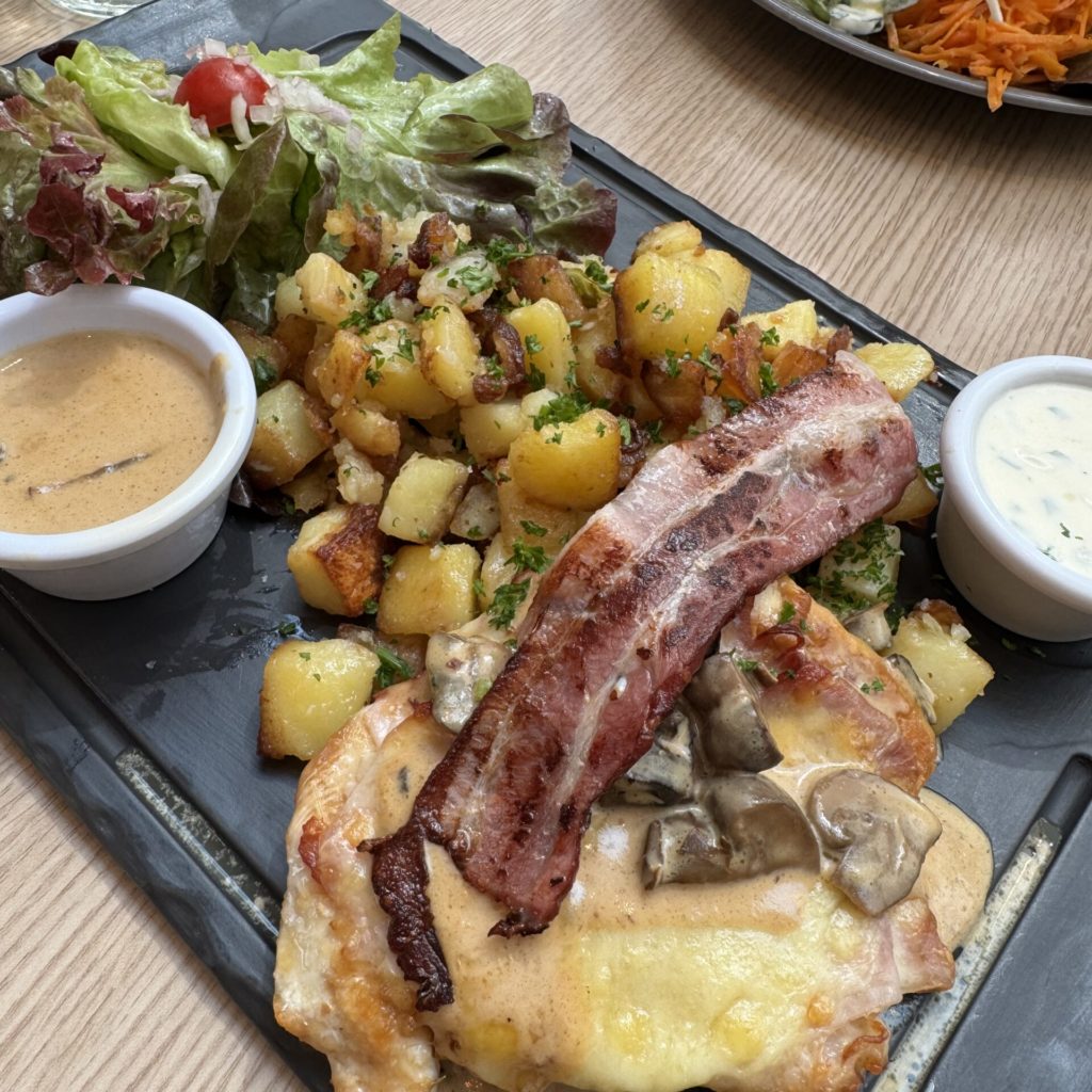 100 Patates - Restaurant de Fromage à Kirchberg Luxembourg - 100 Patates